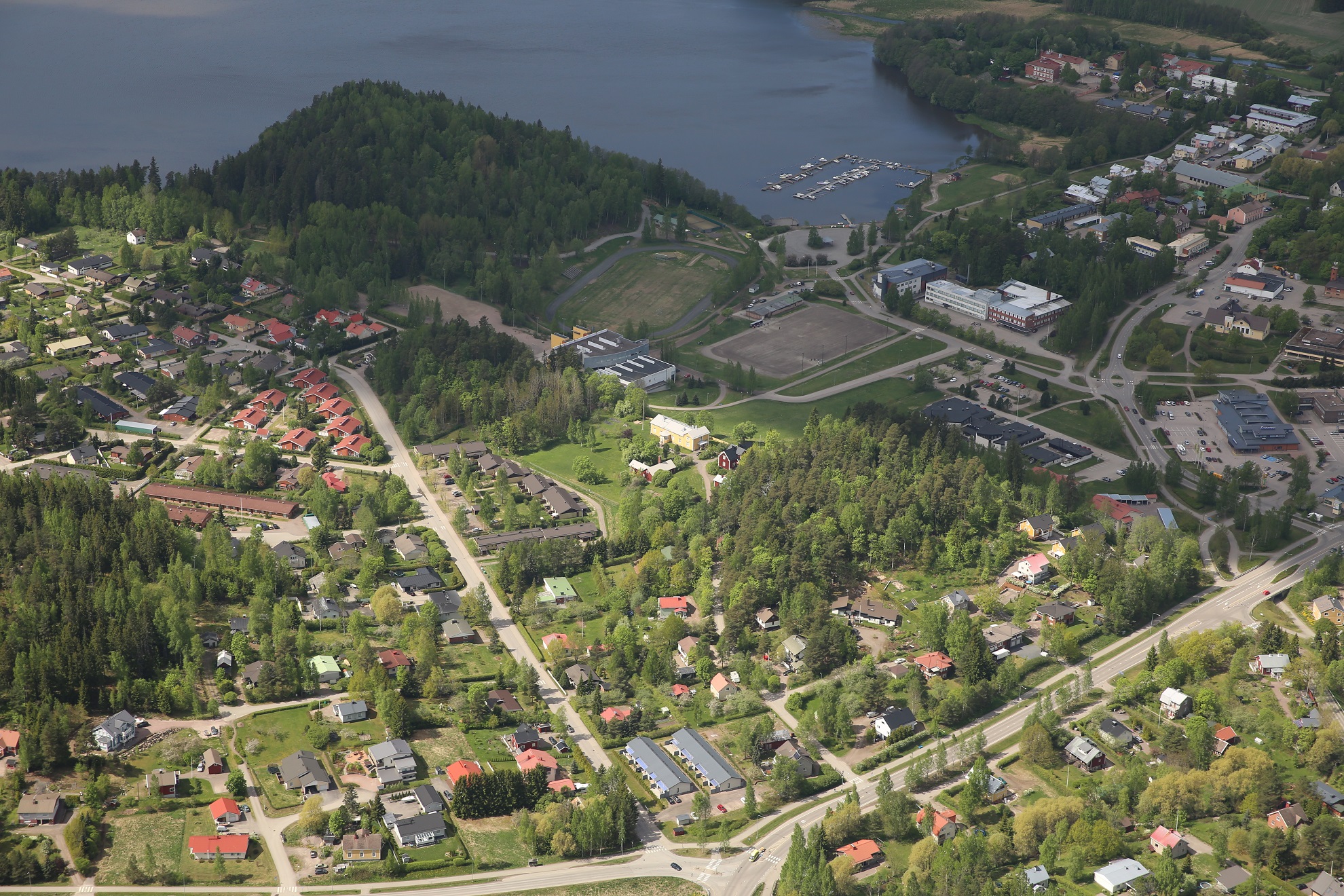 Alue-esittely: Vihdin kirkonkylä - Vihti